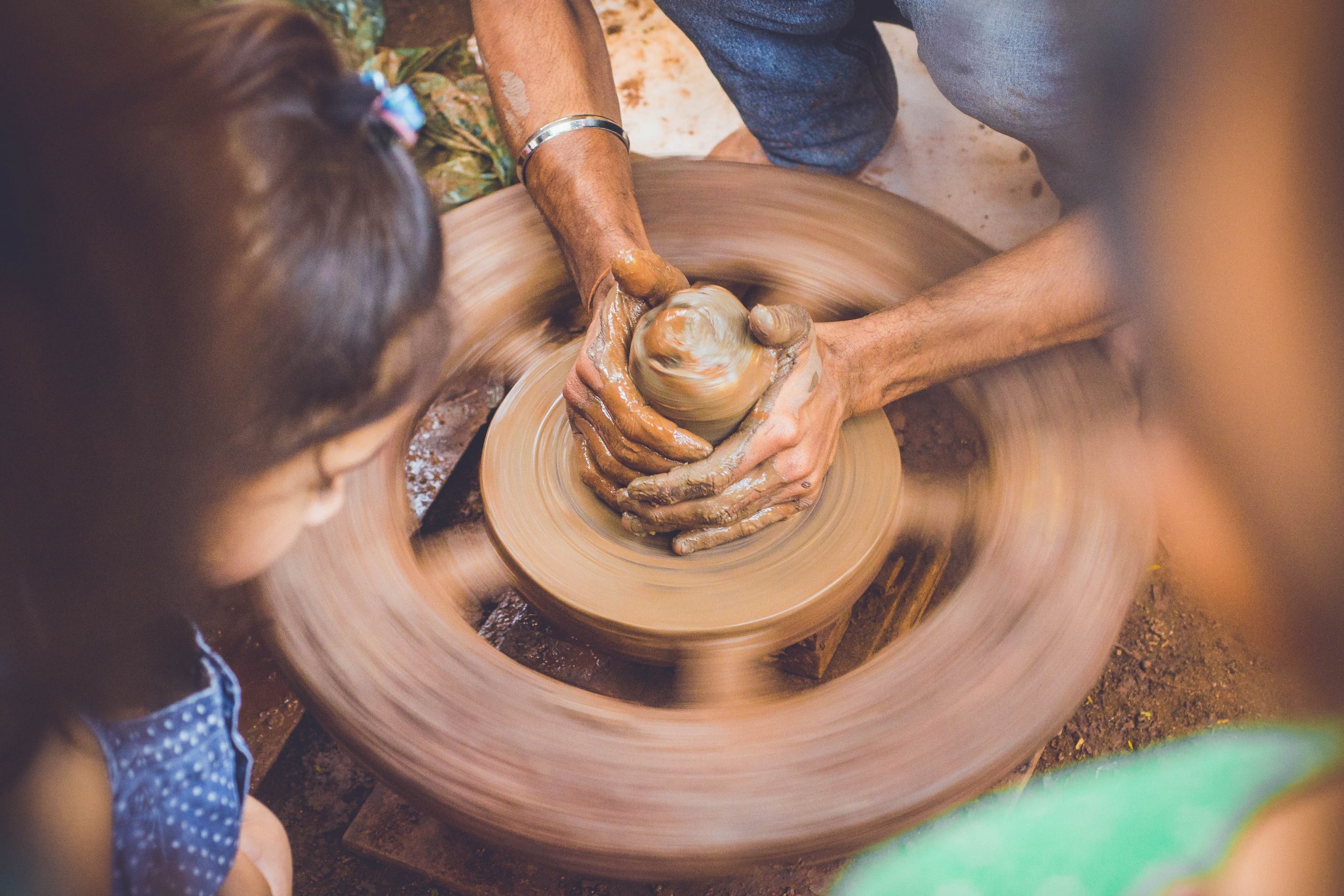 20 Craft Business Ideas For Creative Entrepreneurs | KajoMag