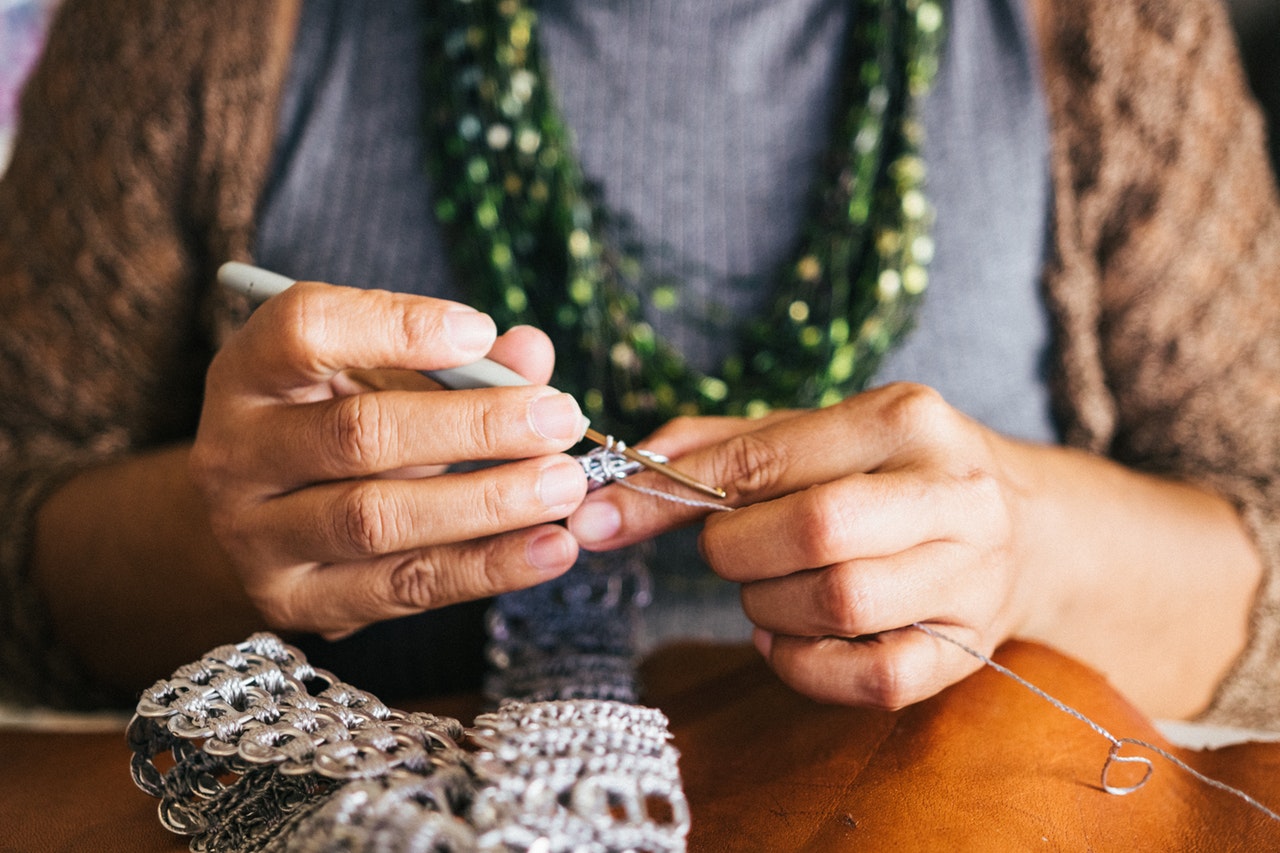 20 Craft Business Ideas For Creative Entrepreneurs | KajoMag